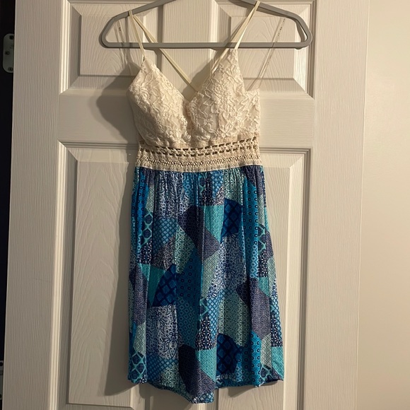 iris | Dresses | Iris Large Blue And White | Poshmark